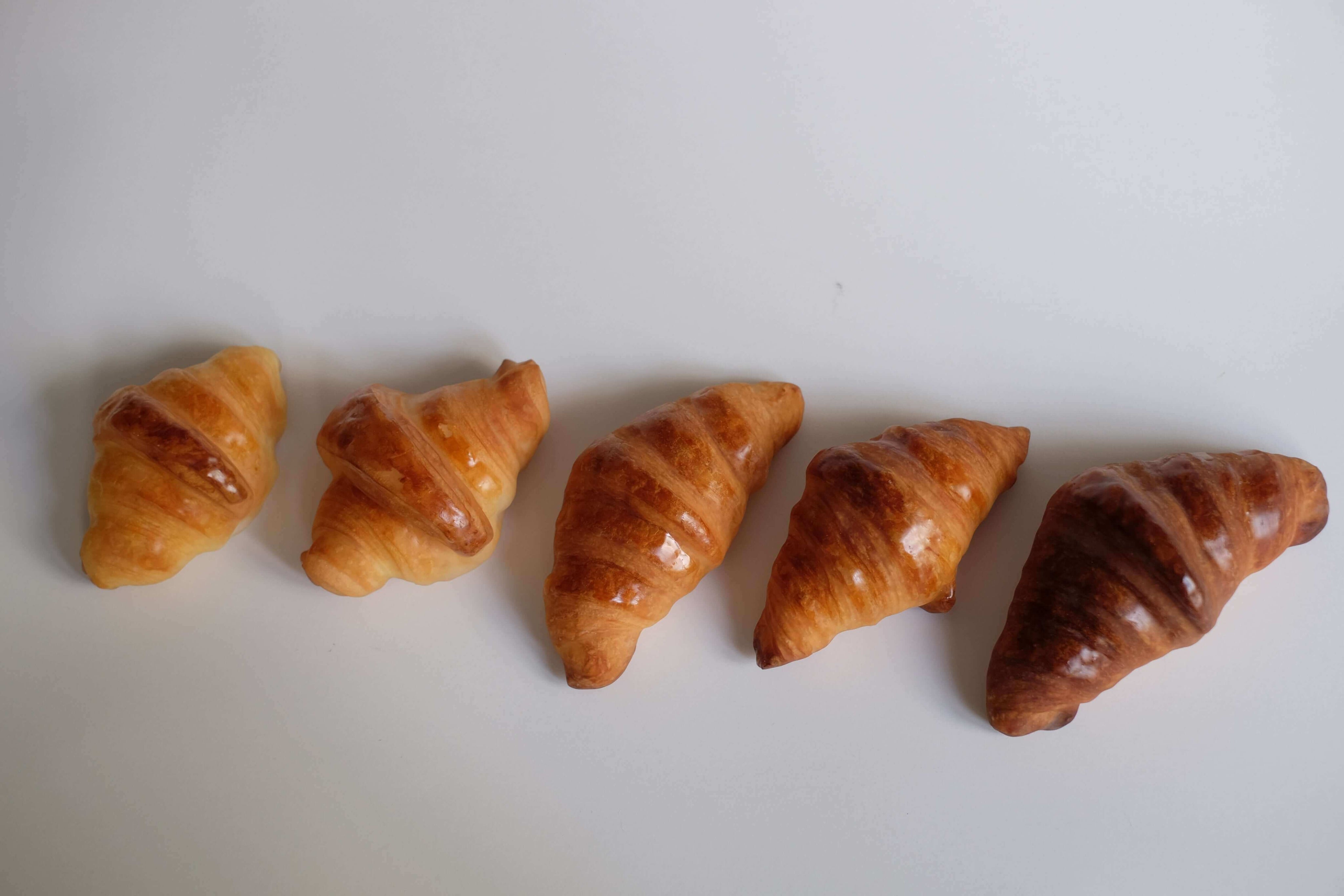 Pampshade Battery Powered Croissant Bread Lamp – Yukiko Morita ...